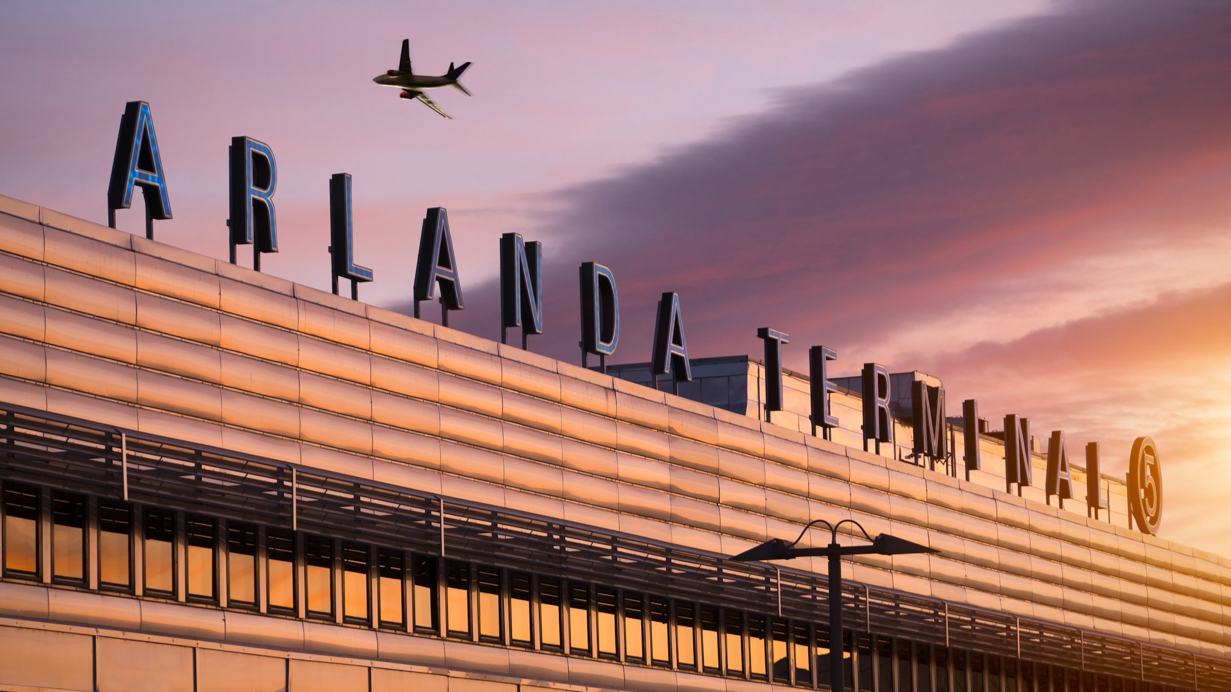 Stockholm Arlanda Airport | Travel Guide