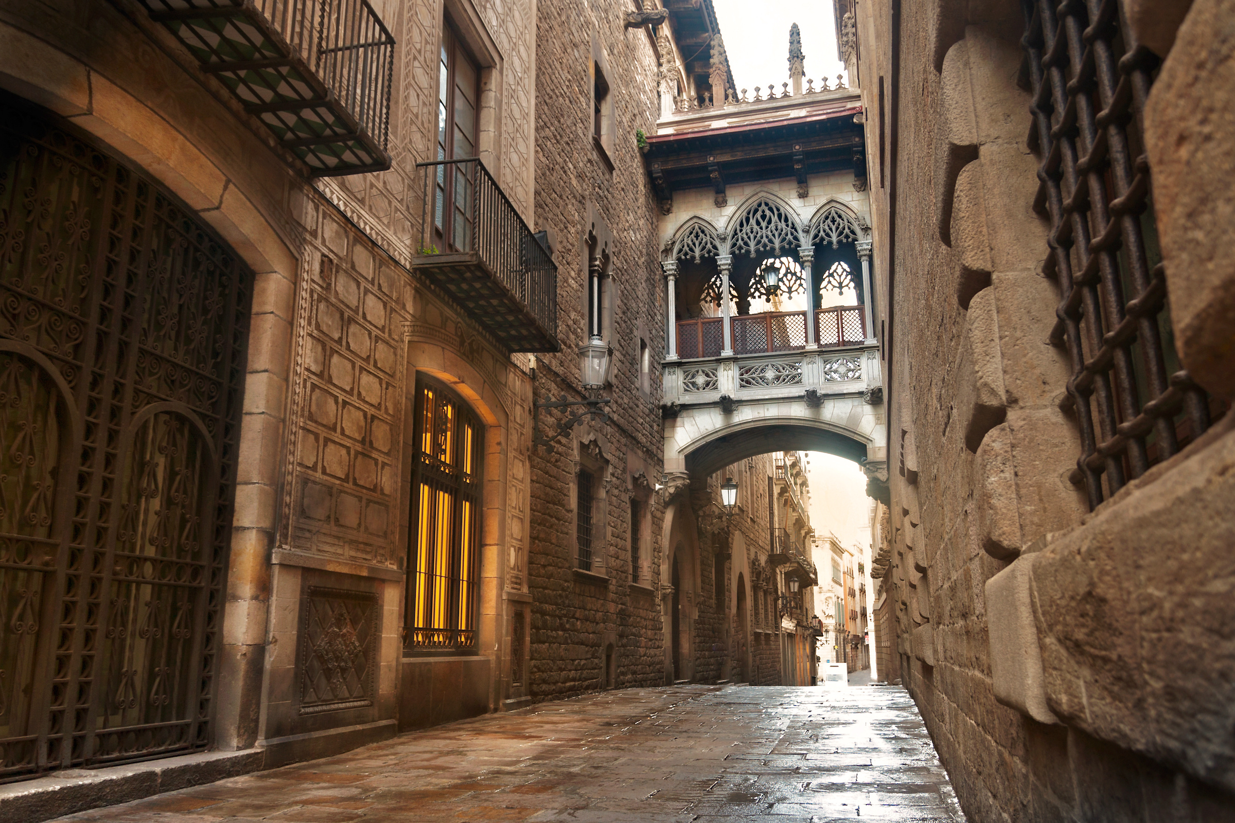 Places of interest in Barcelona | Travel Guide