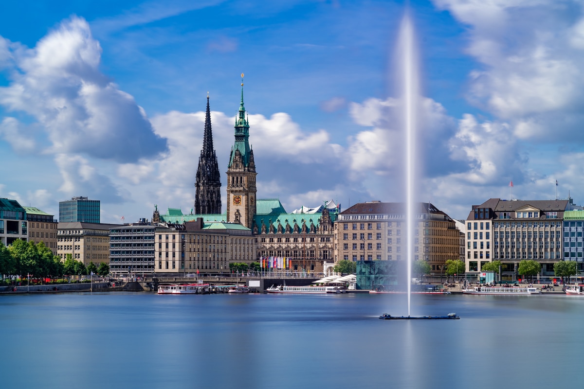 Alster | Travel Guide