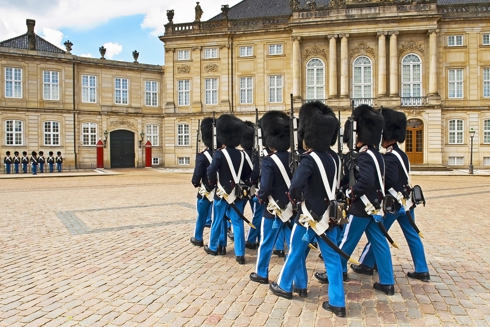 Amalienborg | Travel Guide
