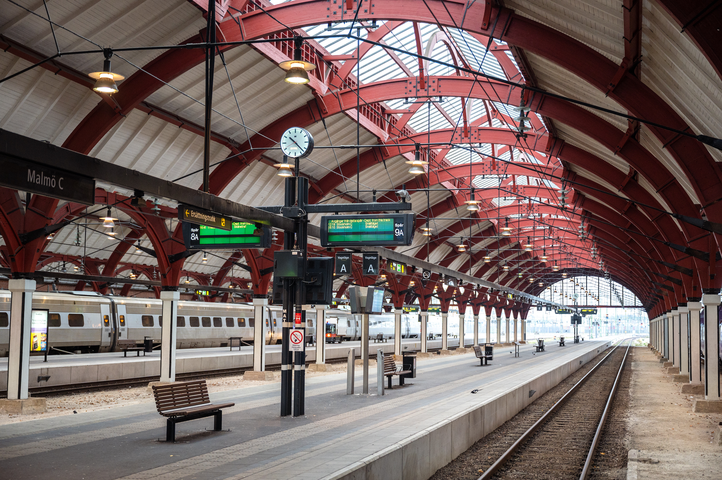 Public transportation | Travel Guide