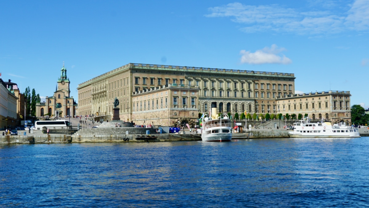 Stockholm Castle | Travel Guide