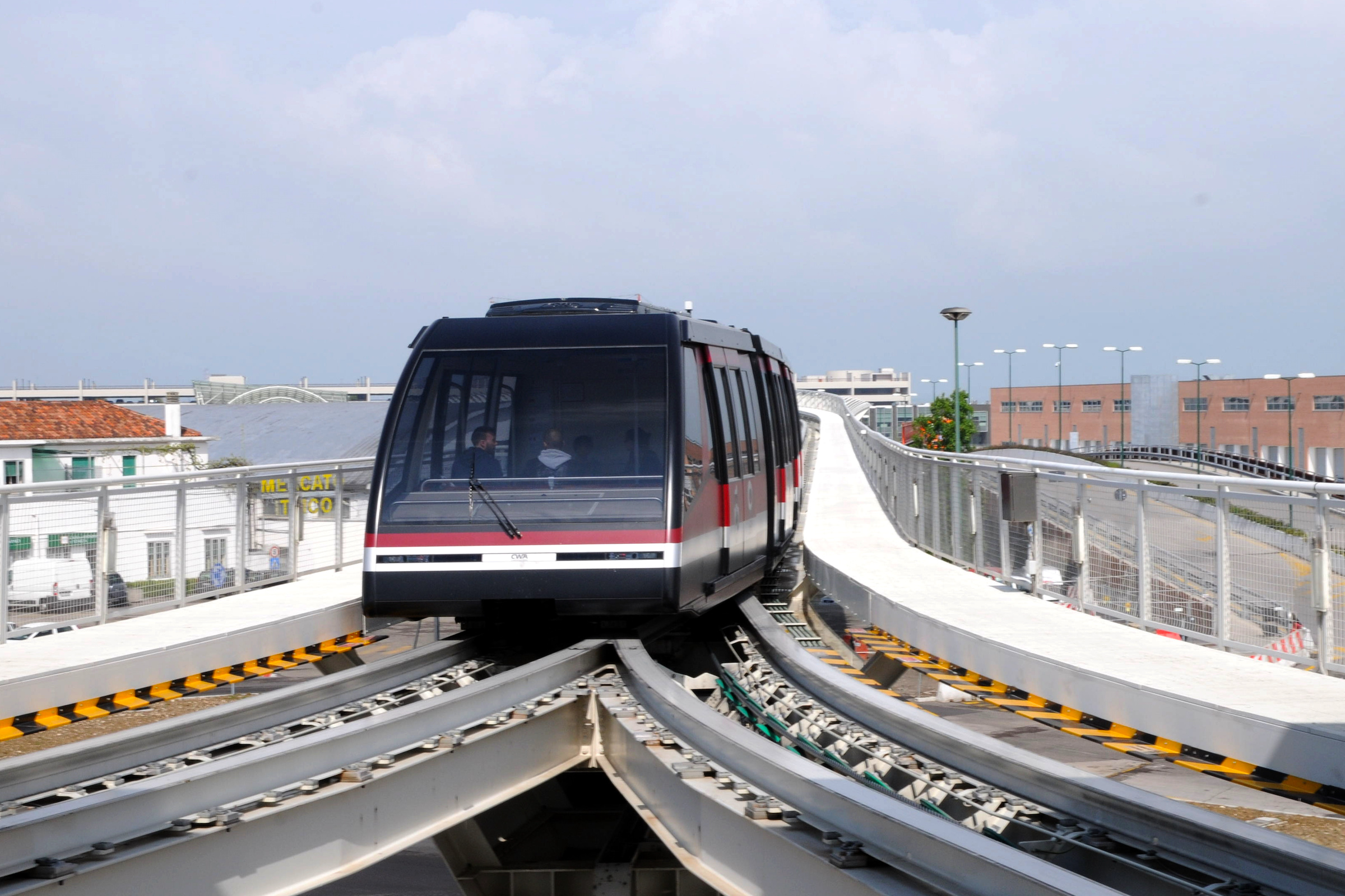 Public transportation | Travel Guide