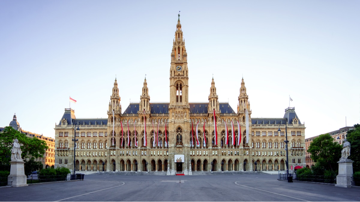 Vienna City Hall | Travel Guide