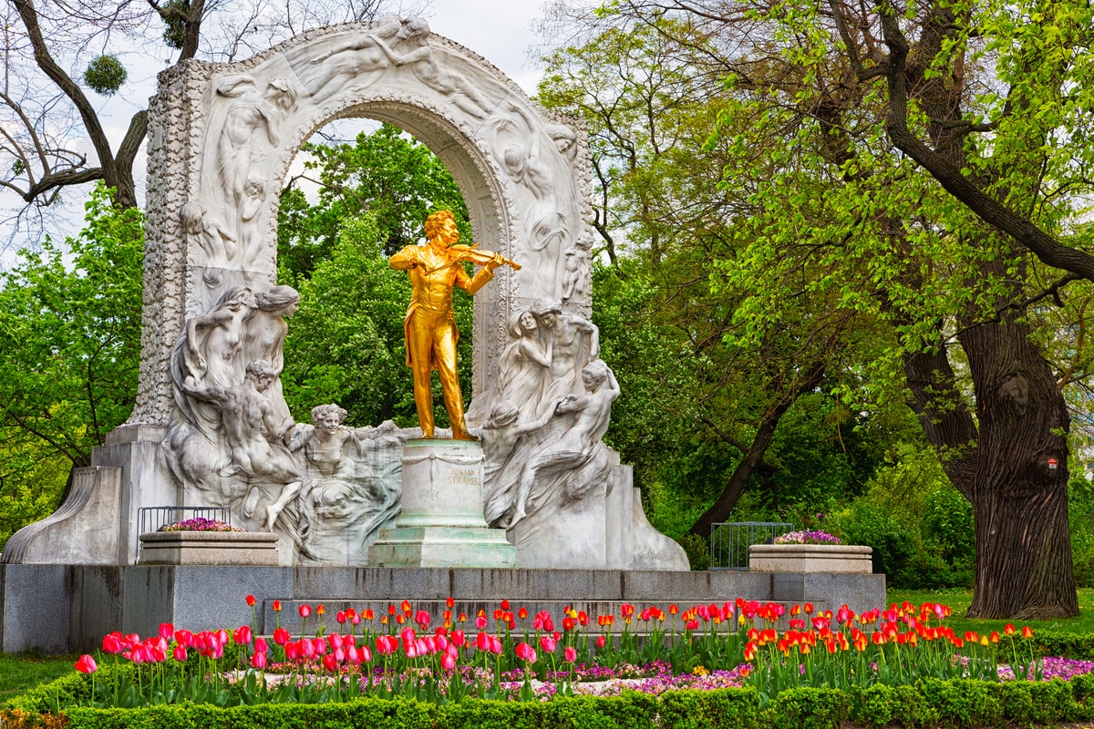 Stadtpark | Travel Guide